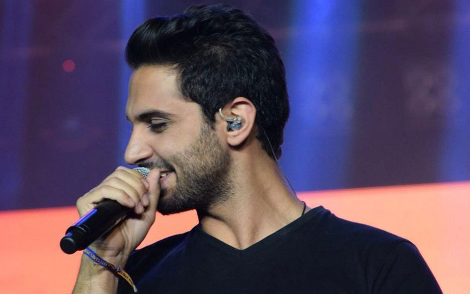 Ralph & the band - Iris - Party - SOBEIRUT