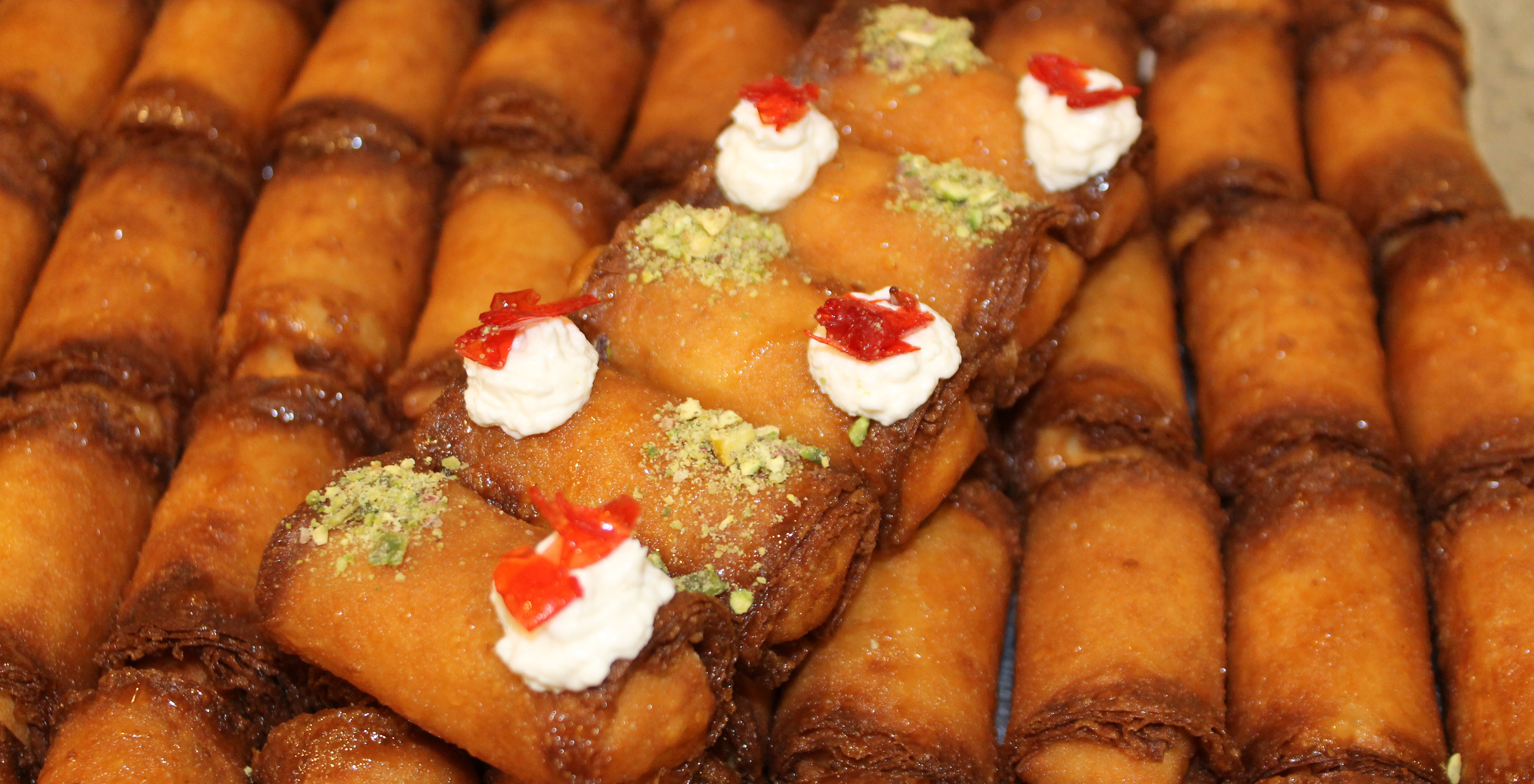 Eltom Brothers Sweets- Jbeil - Jbeil - Byblos - Food - SOBEIRUT